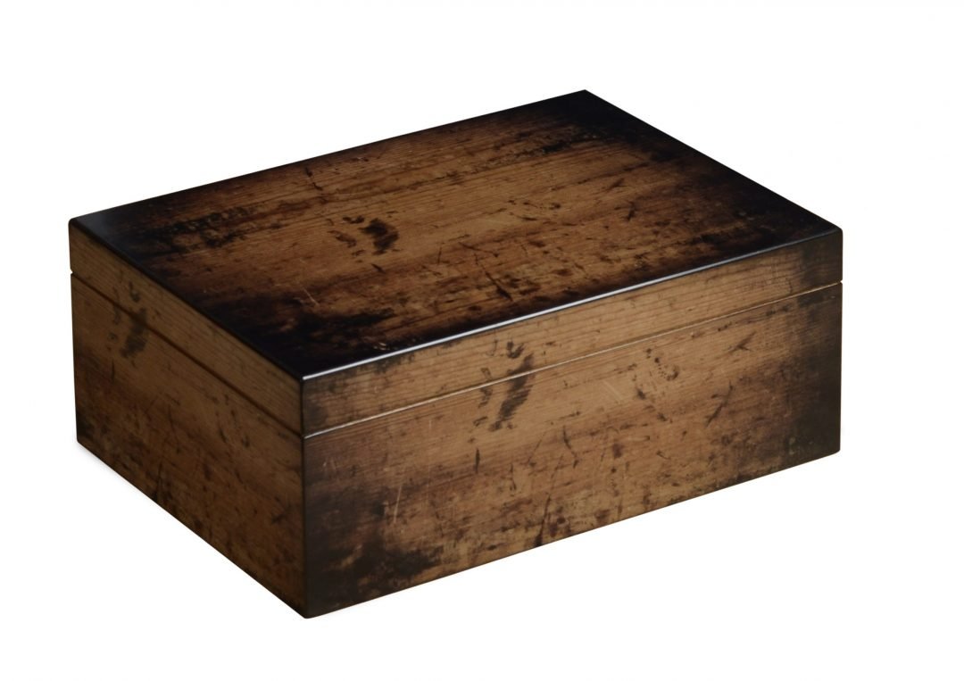 Craftsman's Bench Rustic Humidor - LM Cigars